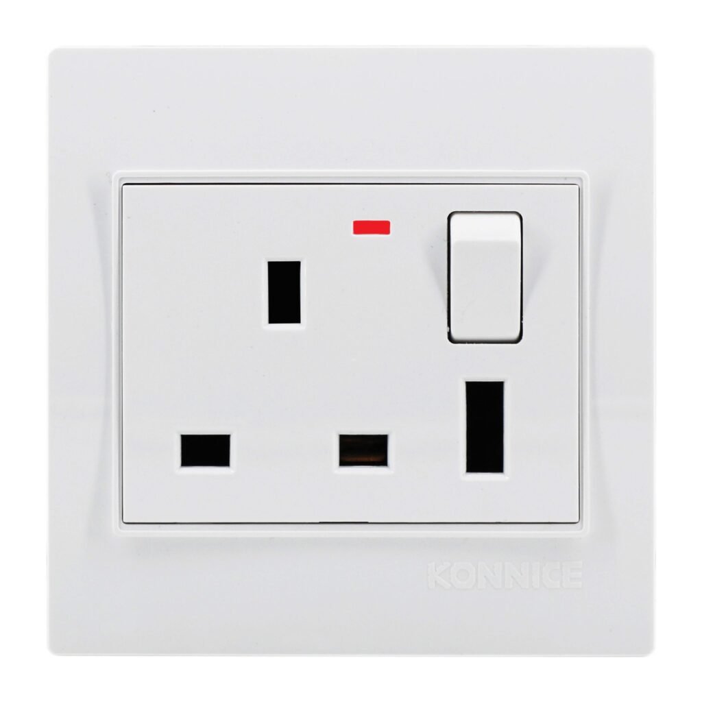 Electric Socket with a USB socket | Konnice Electric